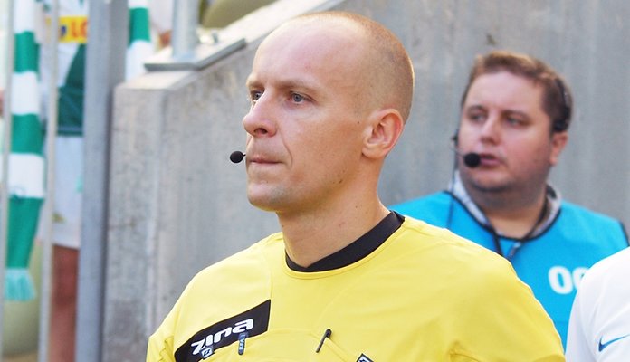 Daniel Stefański i Szymon Marciniak sędziami hitów 31. kolejki T-Mobile ...