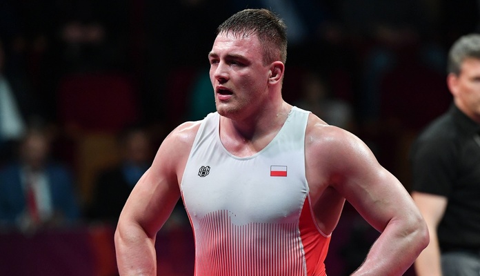 Zapasy. Robert Baran srebrnym medalistą mistrzostw Europy, zwycięstwo ...