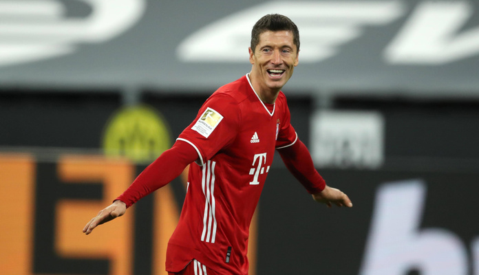 Co za historia! Rosjanie docenili Roberta Lewandowskiego. Nagroda robi ...